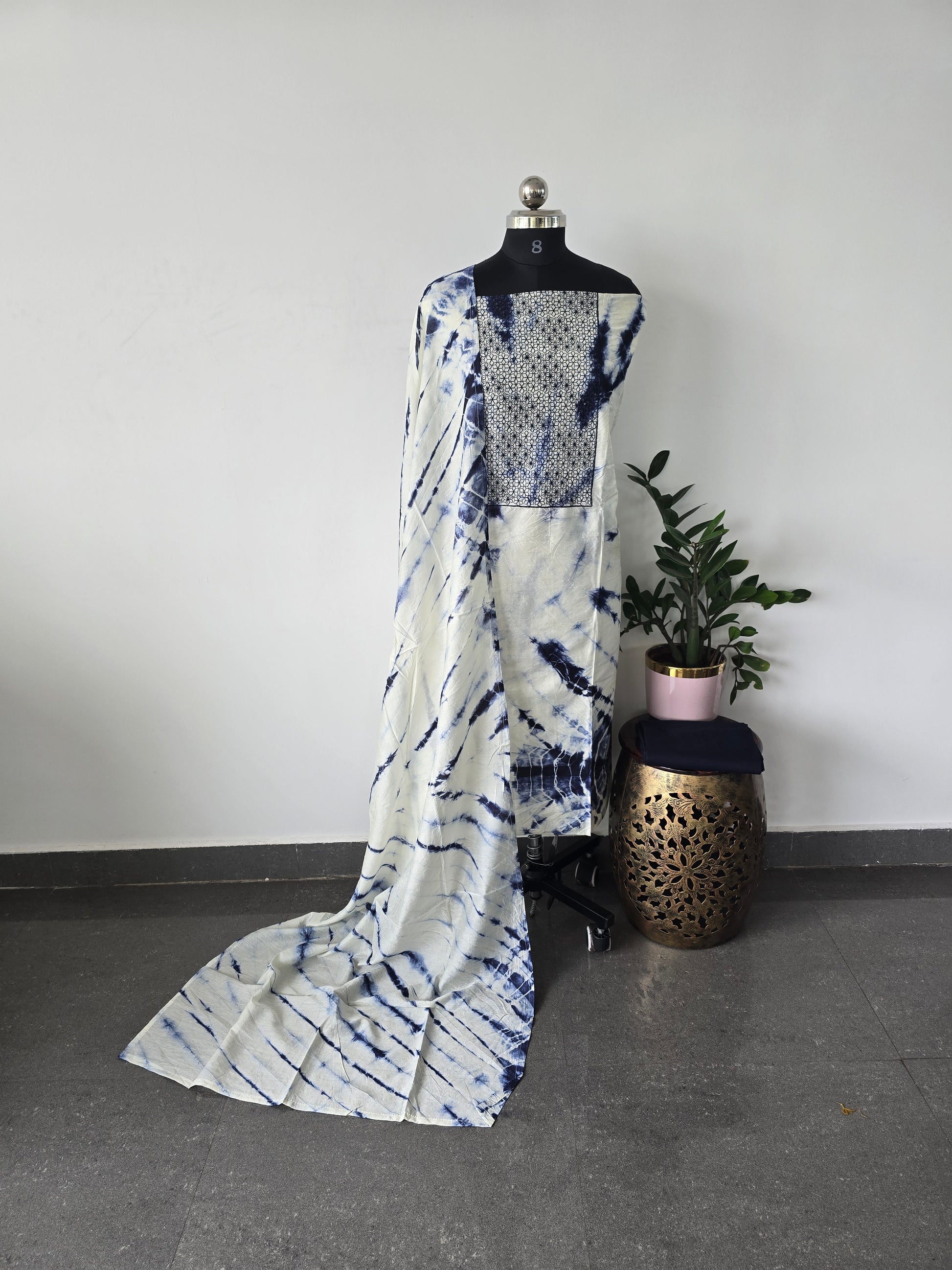 Fancy batik silk set - POS – wwwcollections