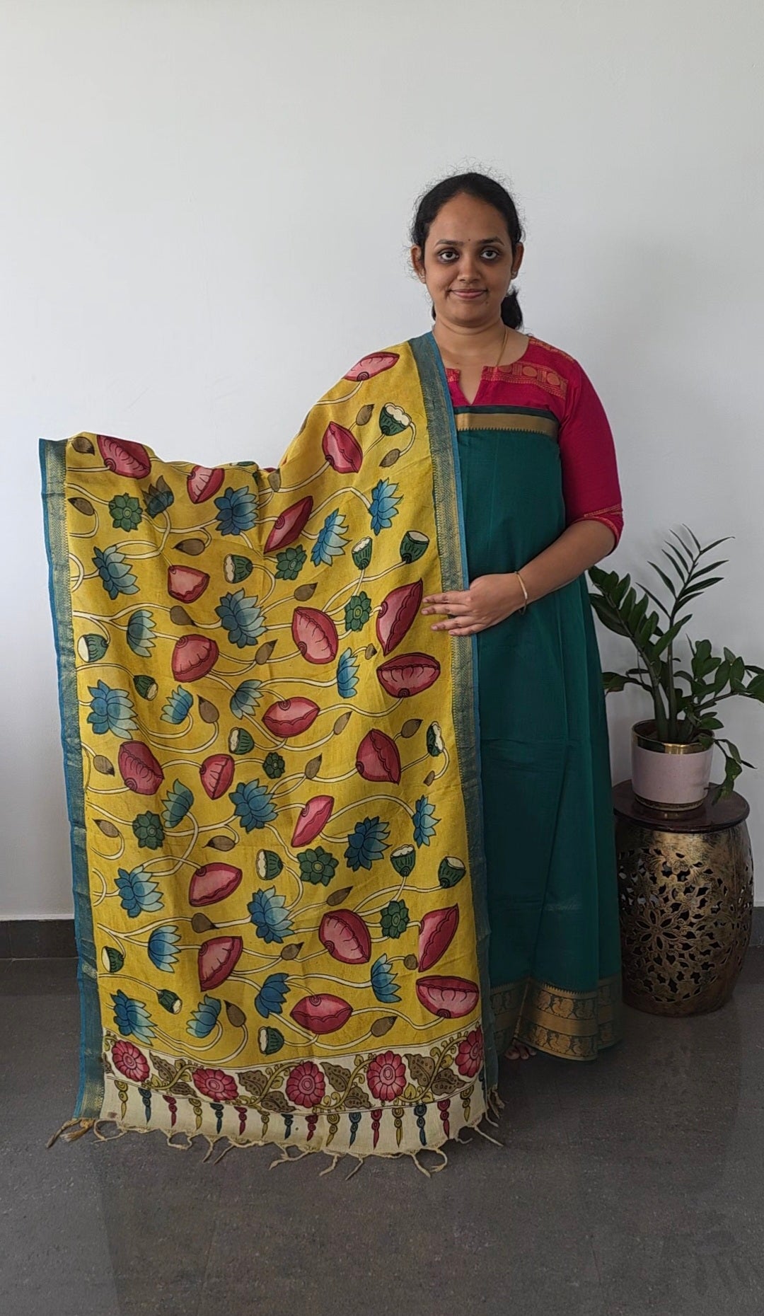 Premium mangalagiri handloom cotton with pure pen kalamkari duppatta ...
