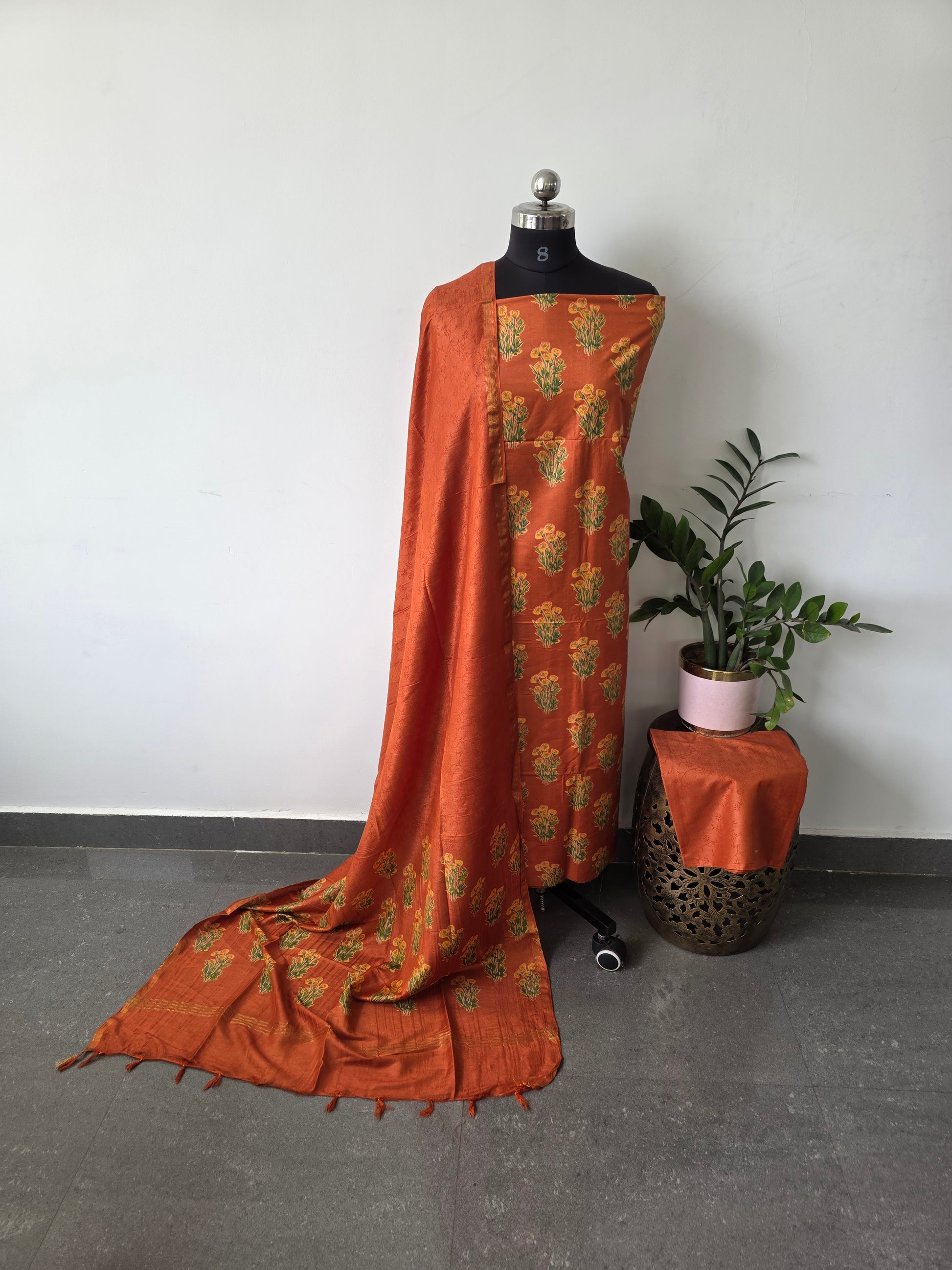 Katan ajrakh silk set - FN6 – wwwcollections